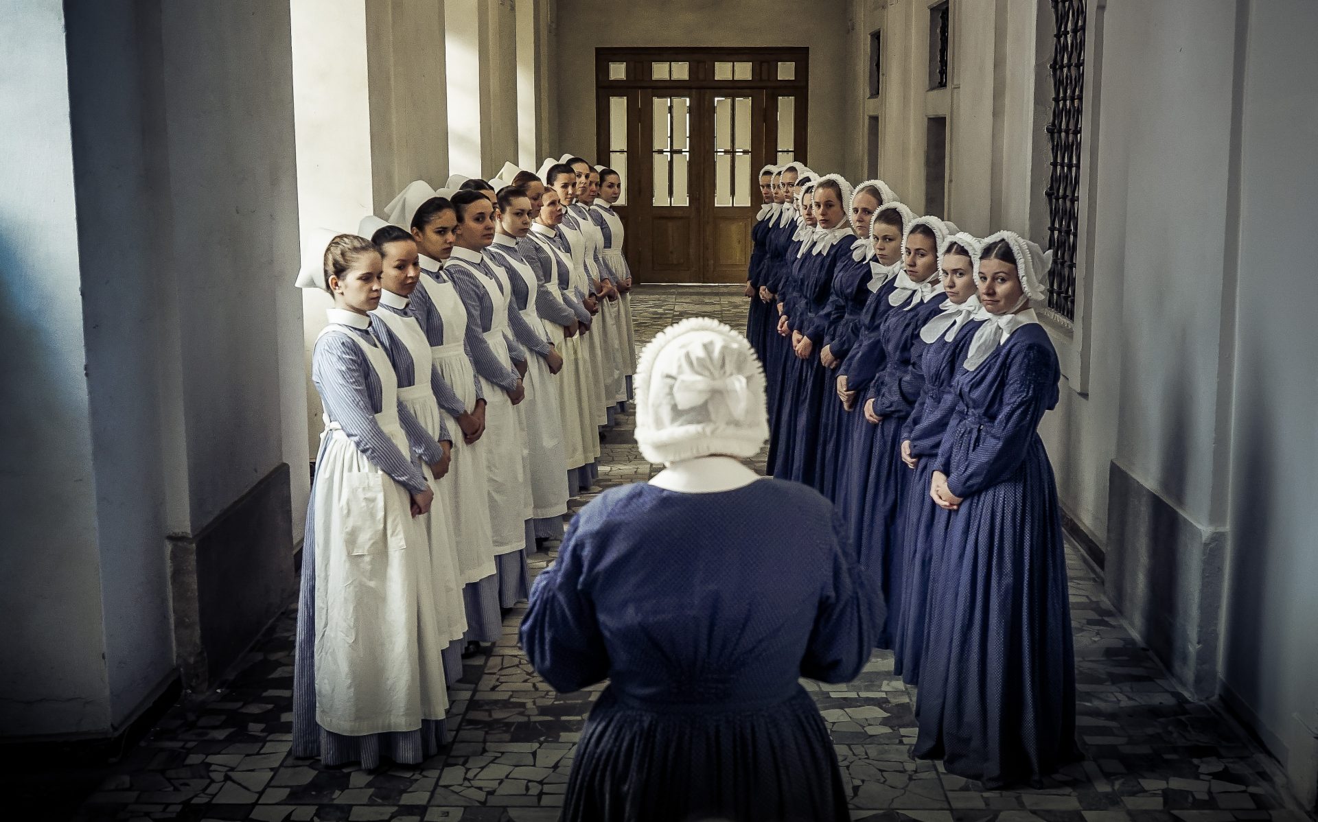 CHARITÉ (Staffel I-IV) | Erste Staffel der Miniserie für Das Erste ...