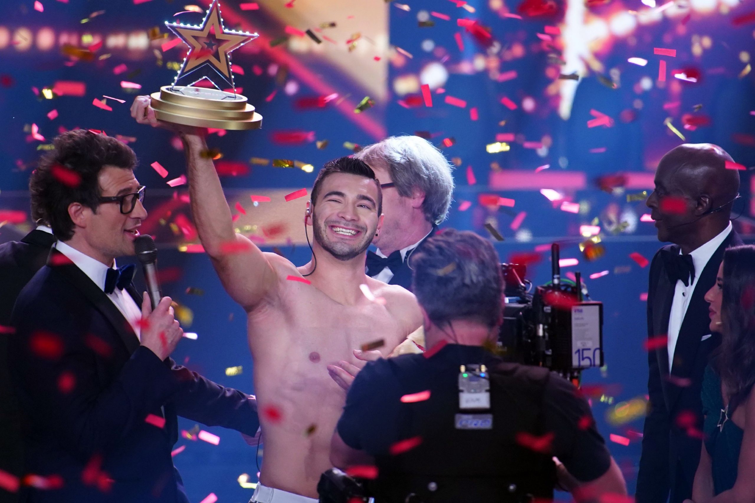 Christian Stoinev und sein Chihuahua Percy sind Das Supertalent 2019! – UFA