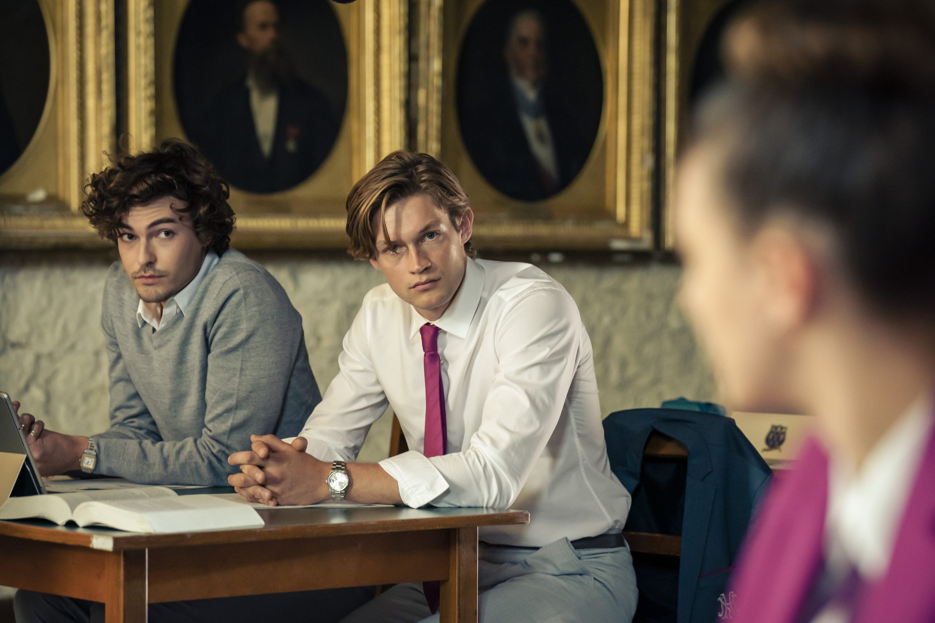 MAXTON HALL – DIE WELT ZWISCHEN UNS – UFA