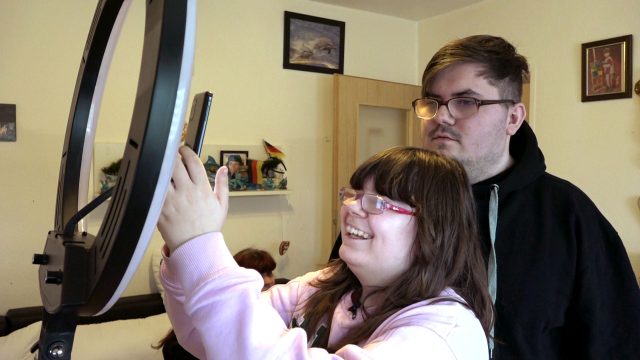 HARTZ UND HERZLICH: Erfolgreiche Primetime am Dienstag bei RTLZWEI – UFA